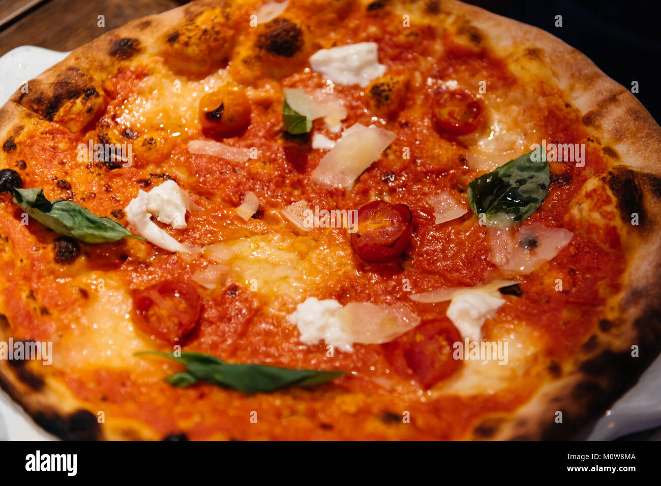 Classic italian pizza hi-res stock photography and images - Alamy