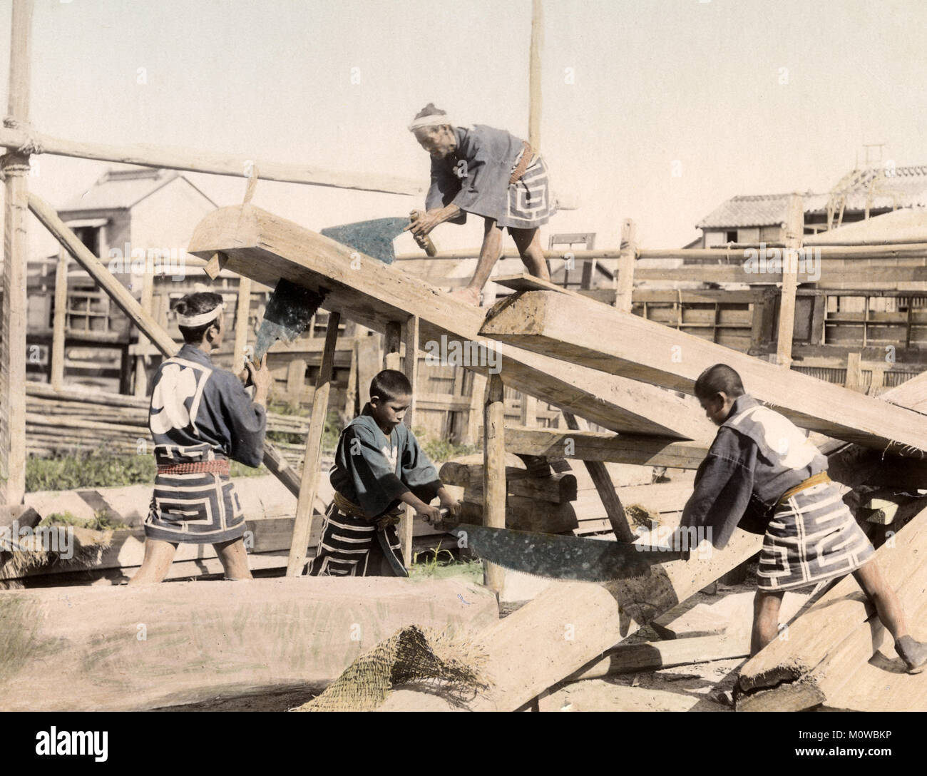 c. 1880s Japan - carpenters at work Stock Photo - Alamy