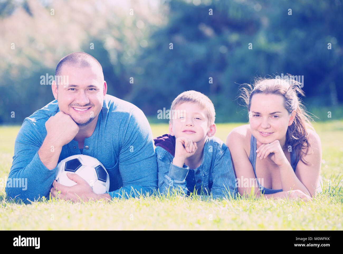 Parents kid soccer game hi-res stock photography and images - Alamy