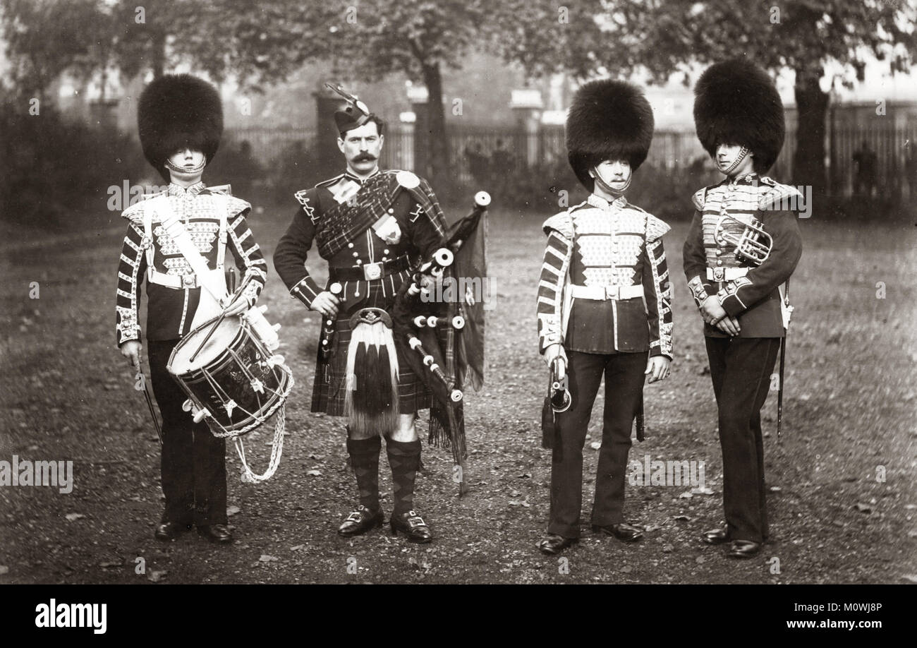 Drummer, Piper, Bandsmen 1st Scots Guards British Army Regiment 1890s ...