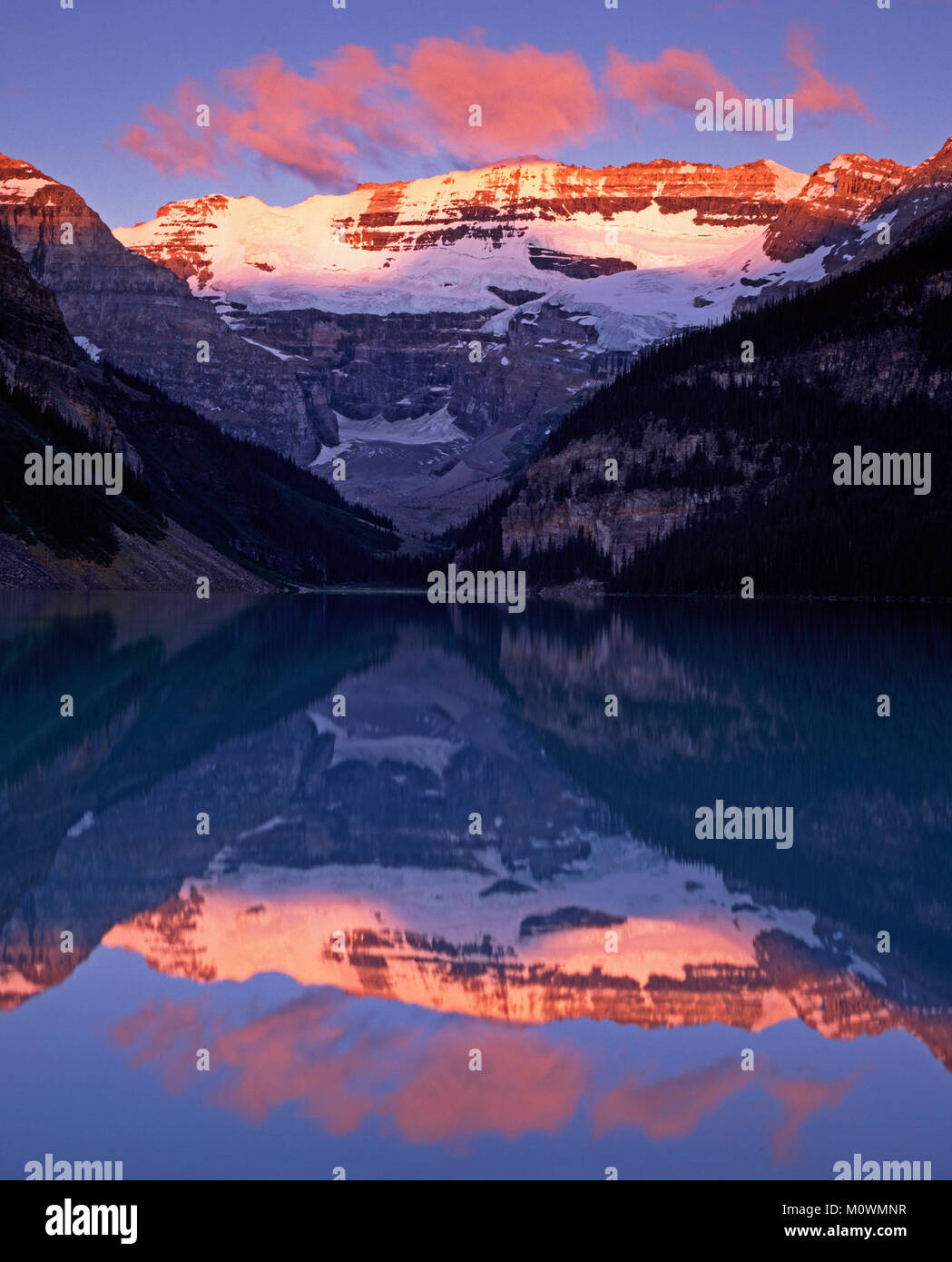 Victoria glacier and louise hi-res stock photography and images - Alamy