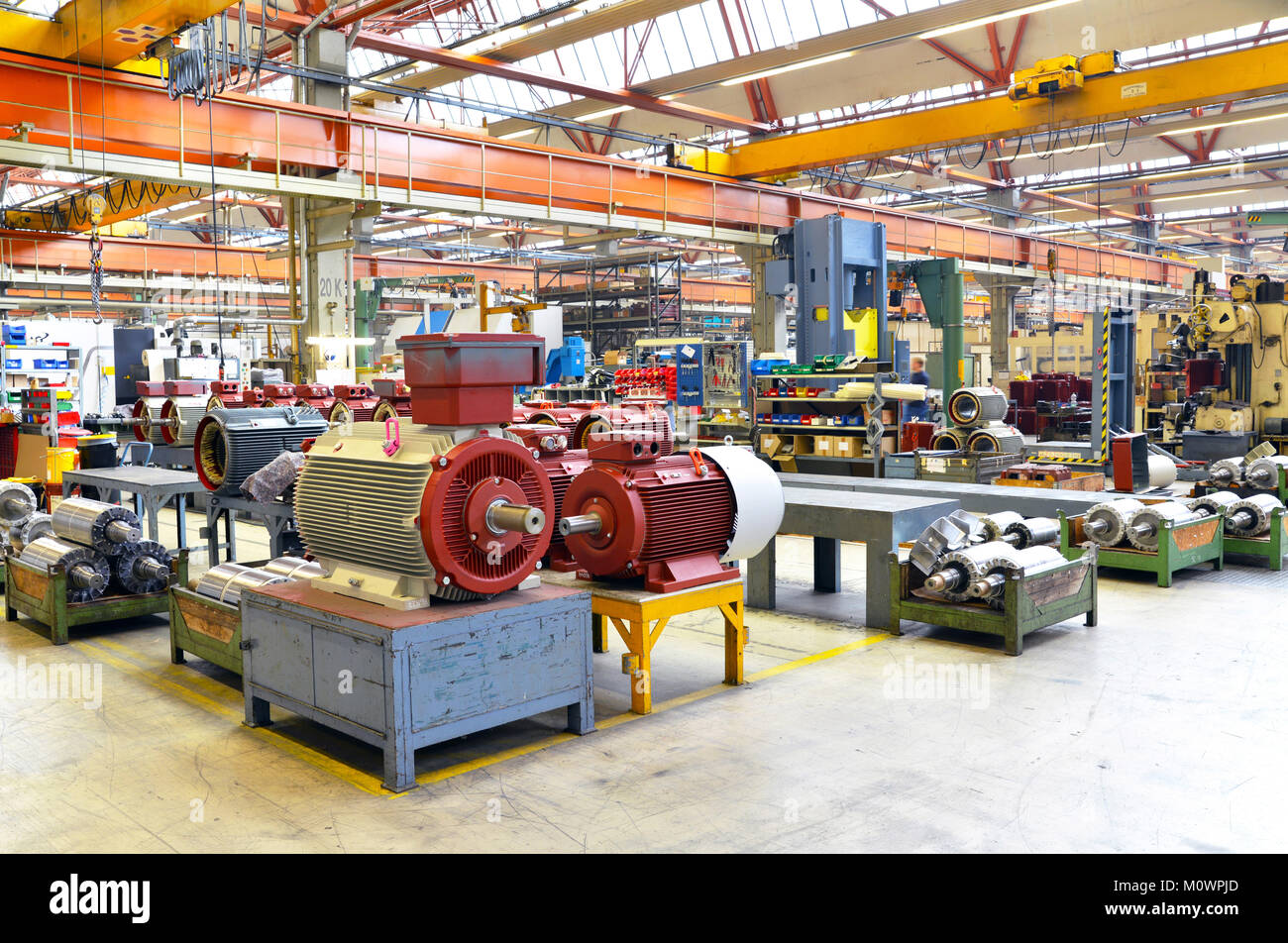 Manufacture modern electric motors hi-res stock photography and images ...