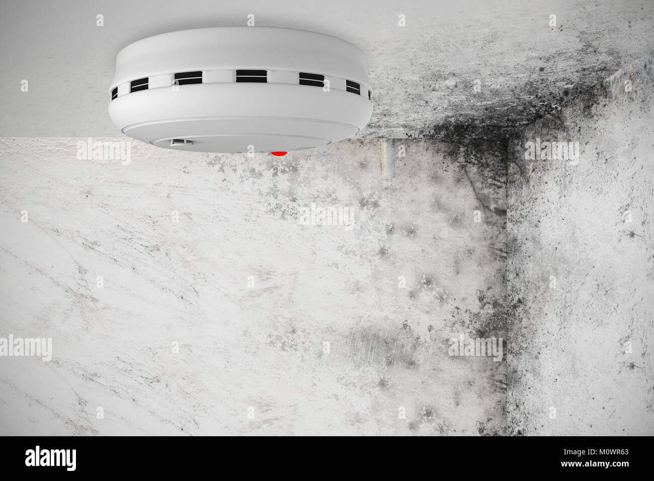 Fire detector hi-res stock photography and images - Alamy