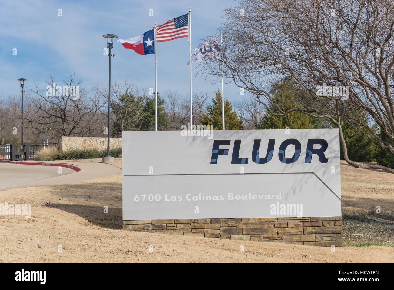 IRVING, TX, USA-JAN 14, 2018:Close-up main entrance headquarters of ...