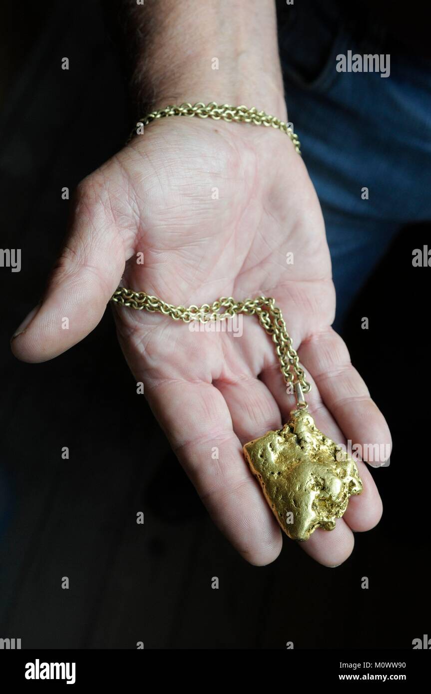 Yukon gold mine hi-res stock photography and images - Alamy