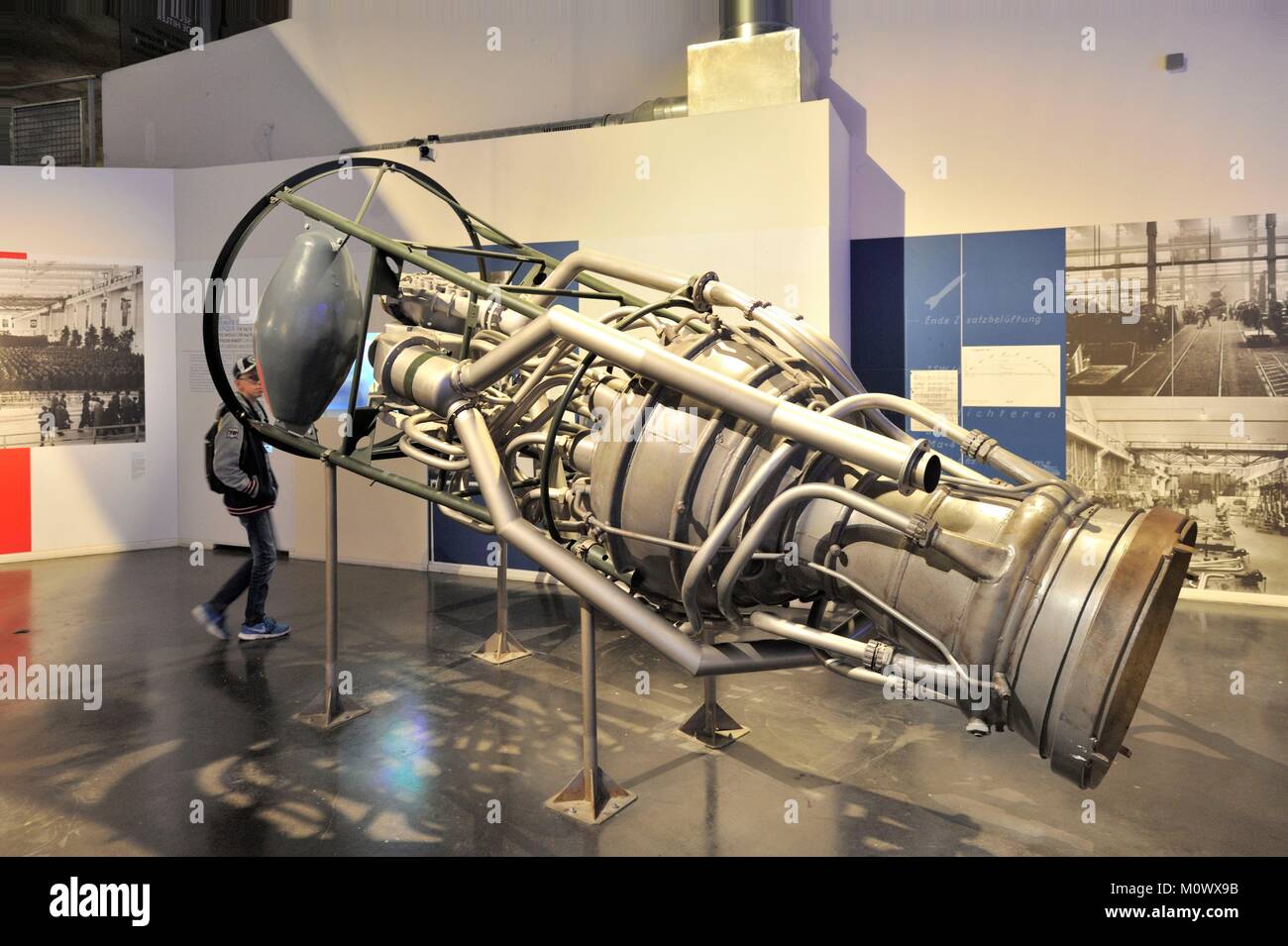 V2 rocket child hi-res stock photography and images - Alamy