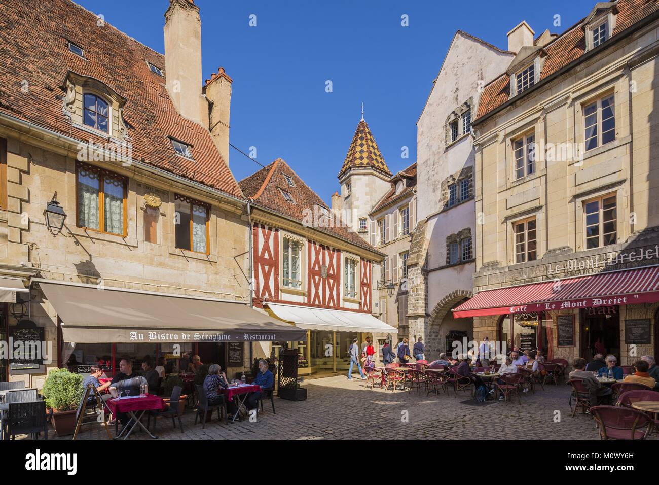France,Cote d'Or,Semur en Auxois,medieval town,the street Buffon Stock ...