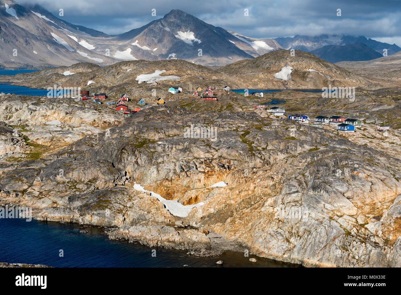 Coloured house architecture hi-res stock photography and images - Alamy