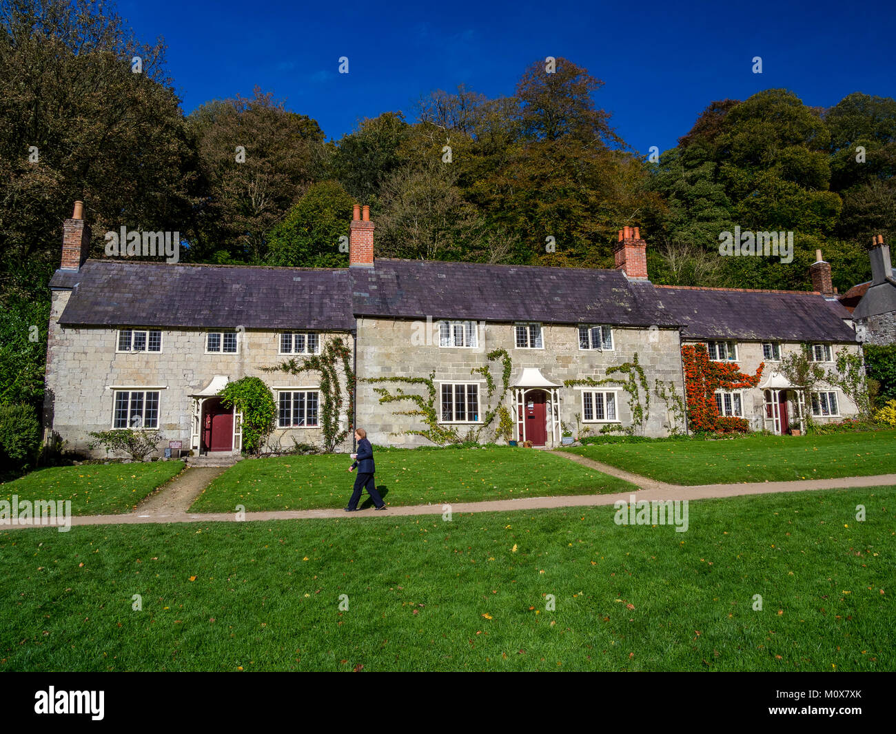 Stourhead spring hi-res stock photography and images - Alamy