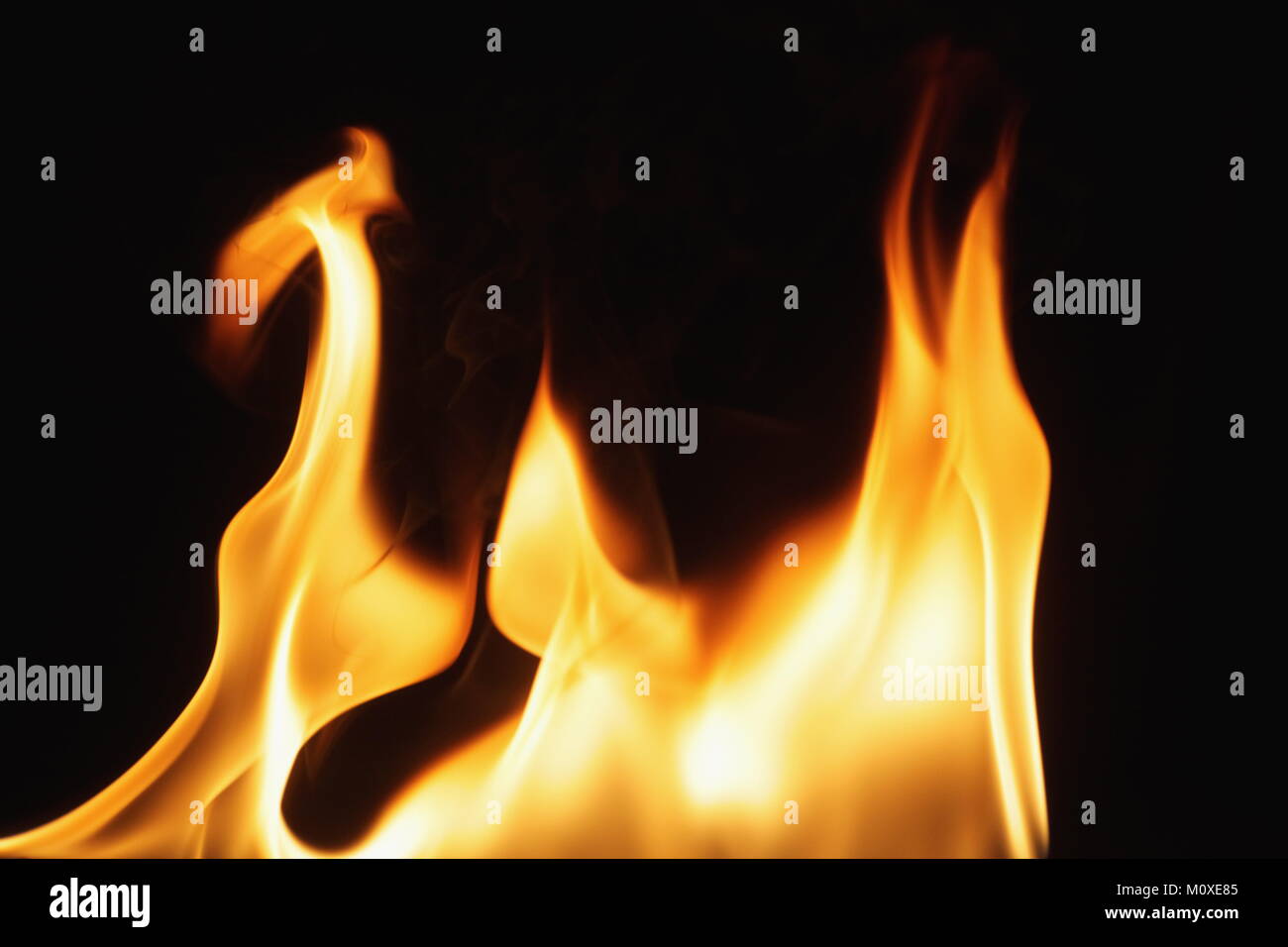 Fire burning hi-res stock photography and images - Alamy