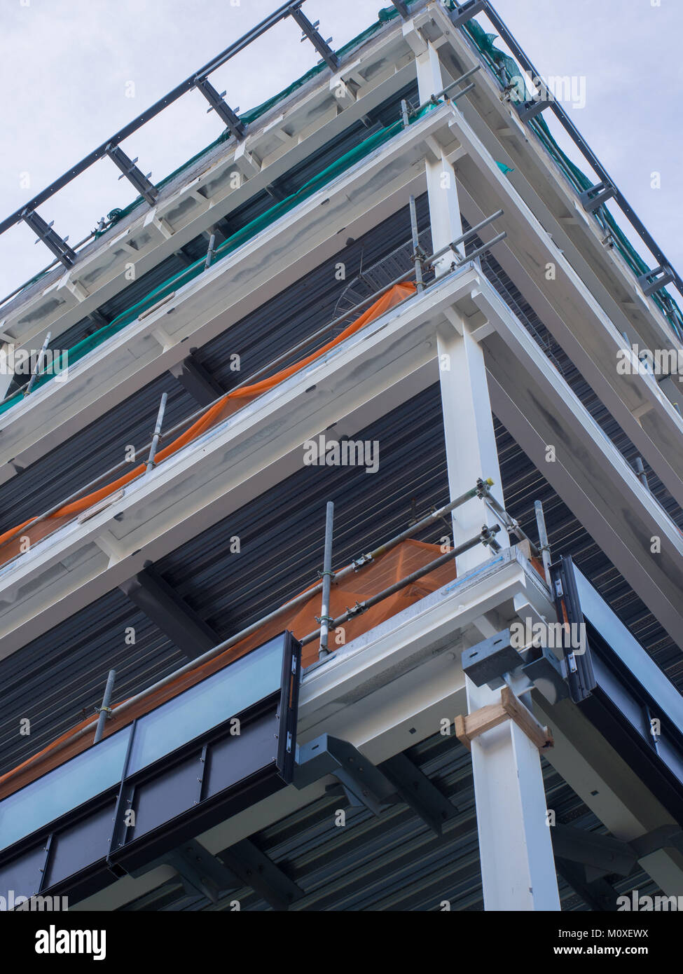 Car parking building hi-res stock photography and images - Alamy