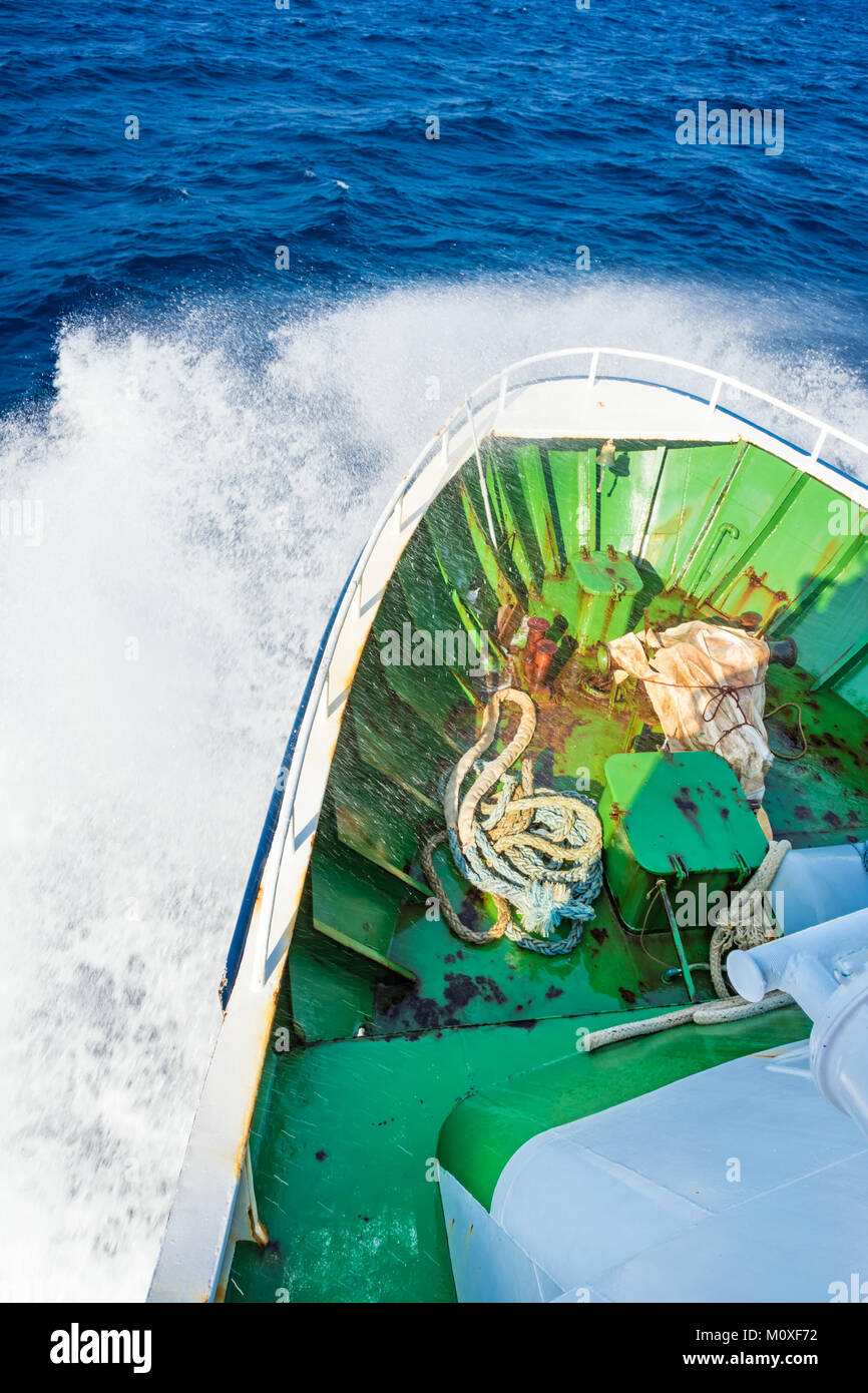 Wave hitting boat hi-res stock photography and images - Alamy