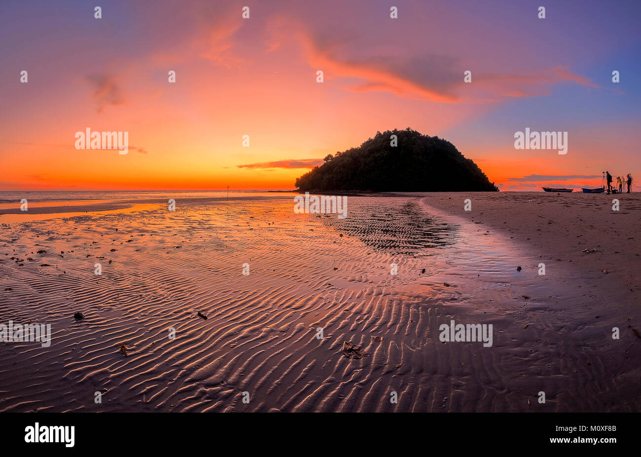 Kudat beach beautiful sunset, Kudat Malaysia Stock Photo - Alamy