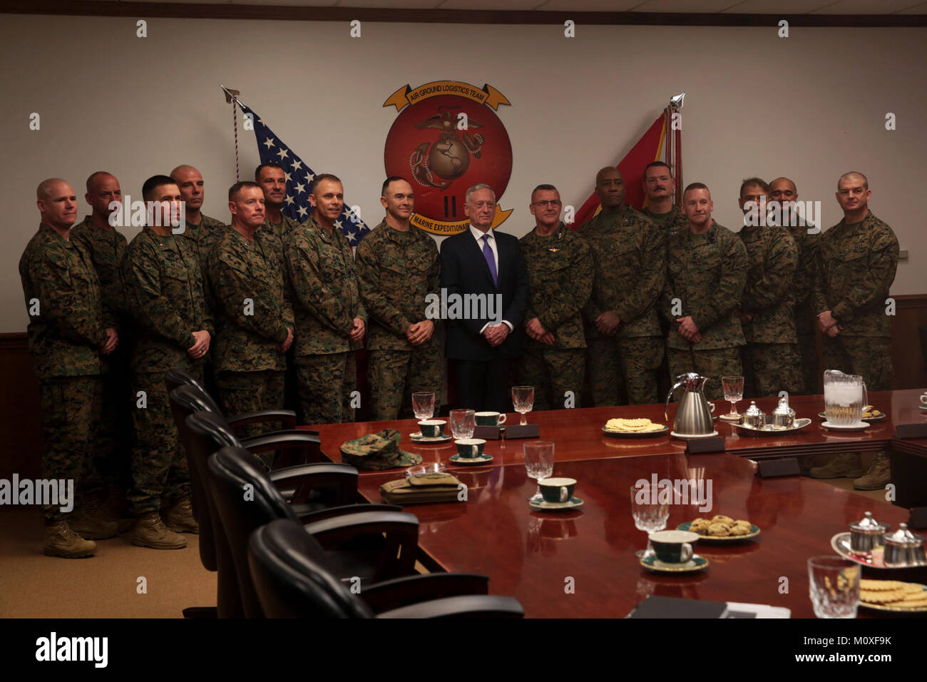 Secretary of Defense James Mattis poses for a group Stock Photo - Alamy