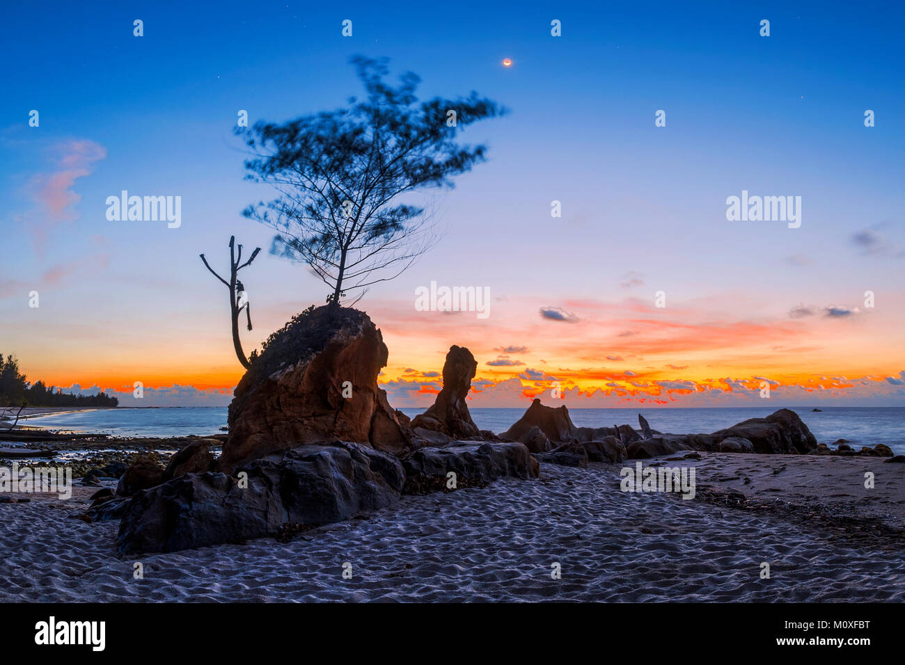 Kudat beach hi-res stock photography and images - Alamy
