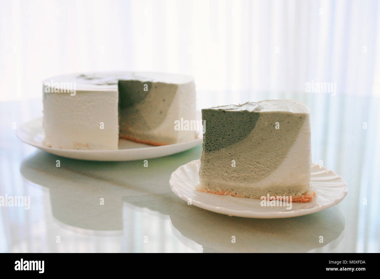 Chiffon cheese cake hi-res stock photography and images - Alamy