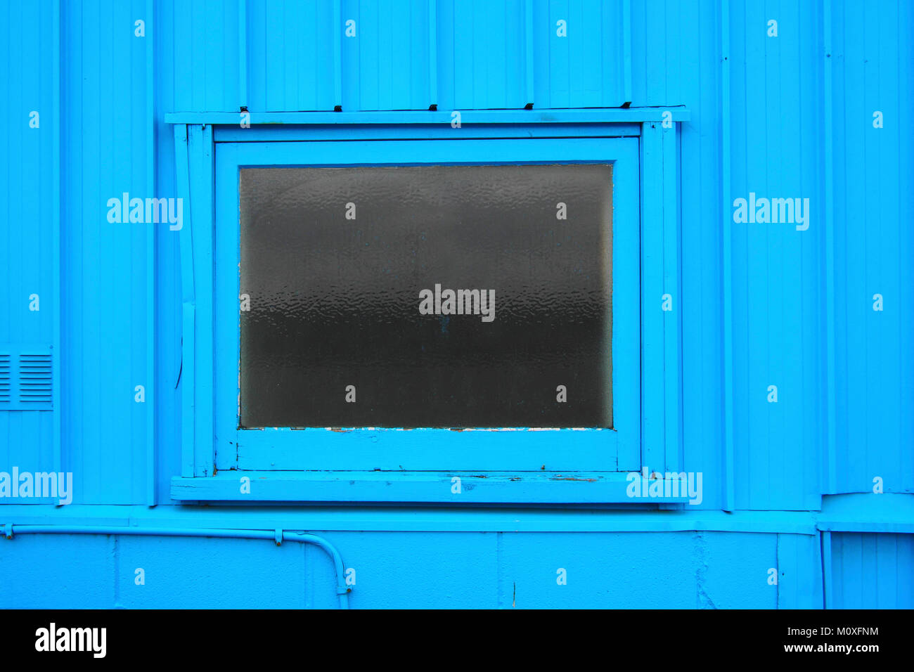 Corrugated metal texture hi-res stock photography and images - Alamy