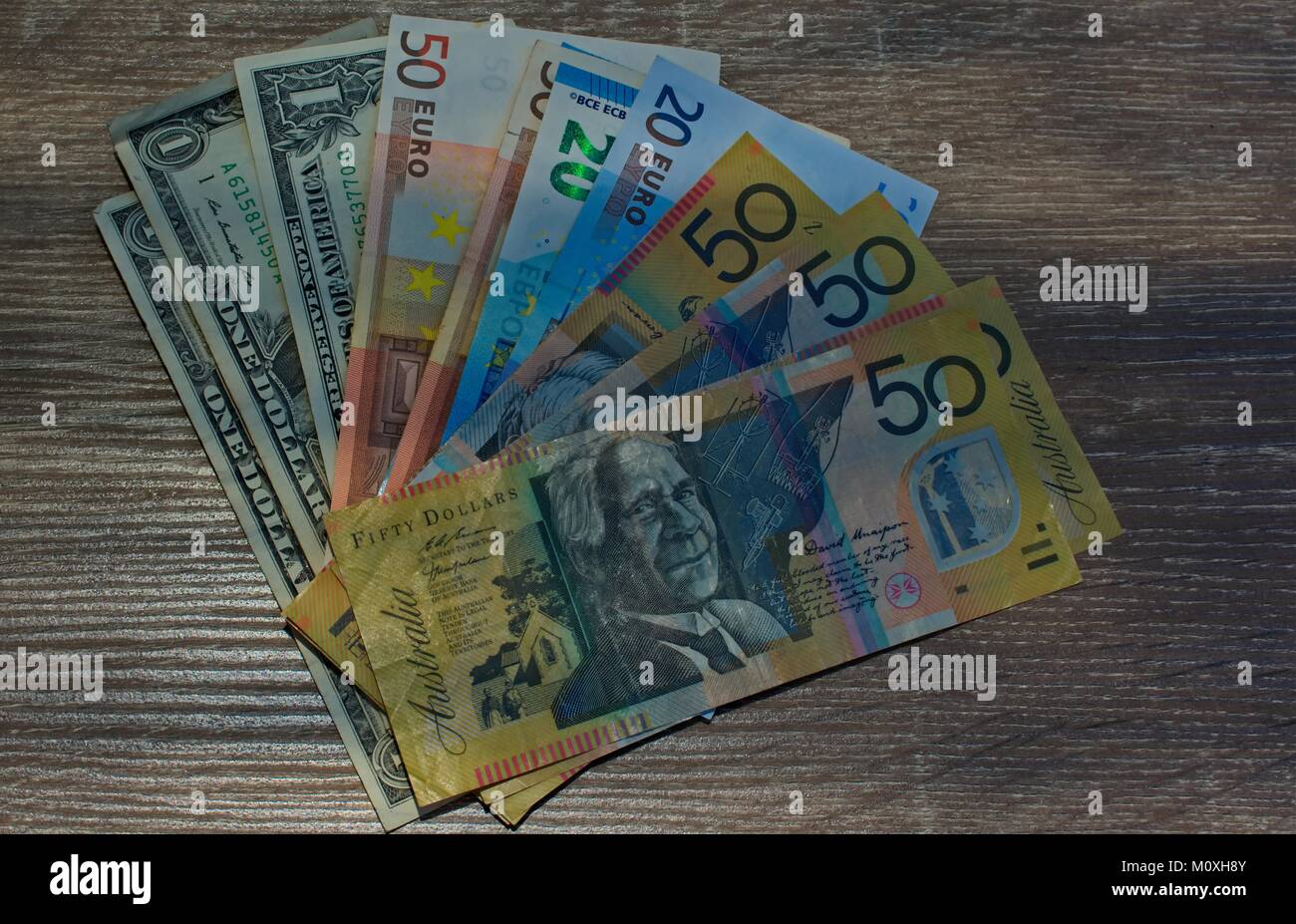 Foreign banknotes hi-res stock photography and images - Alamy