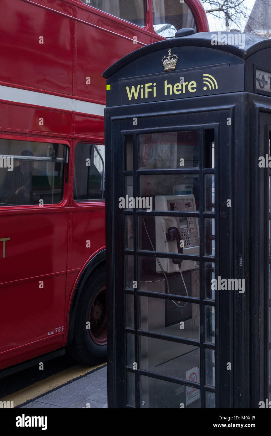Black phone box hi-res stock photography and images - Alamy