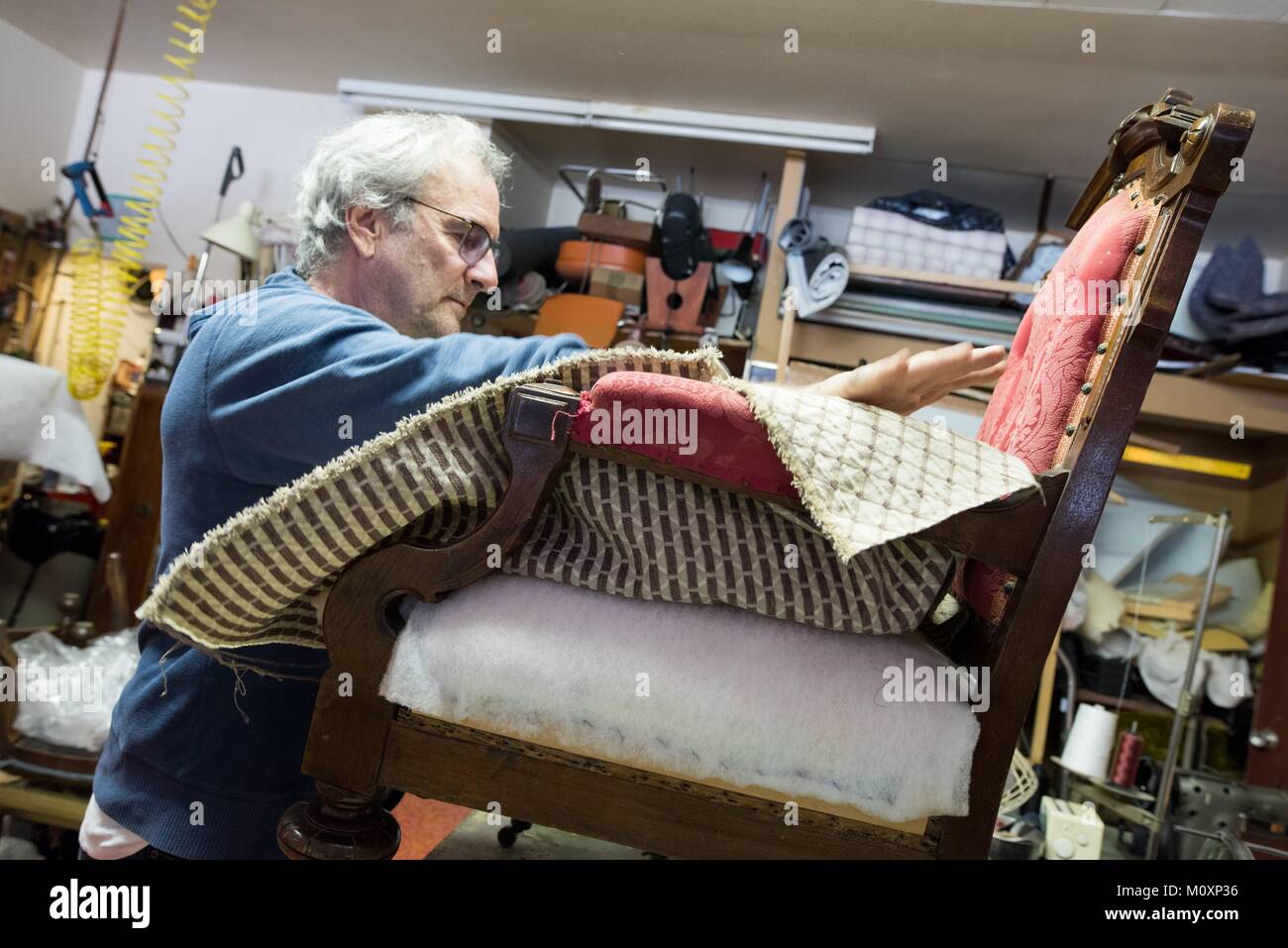 Restauration restoring hi-res stock photography and images - Alamy