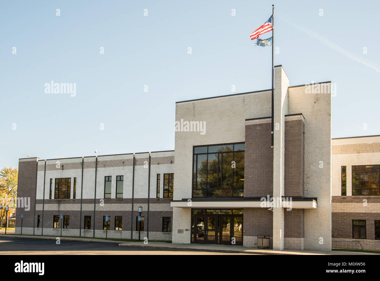 Michigan county courthouse architecture hi-res stock photography and ...