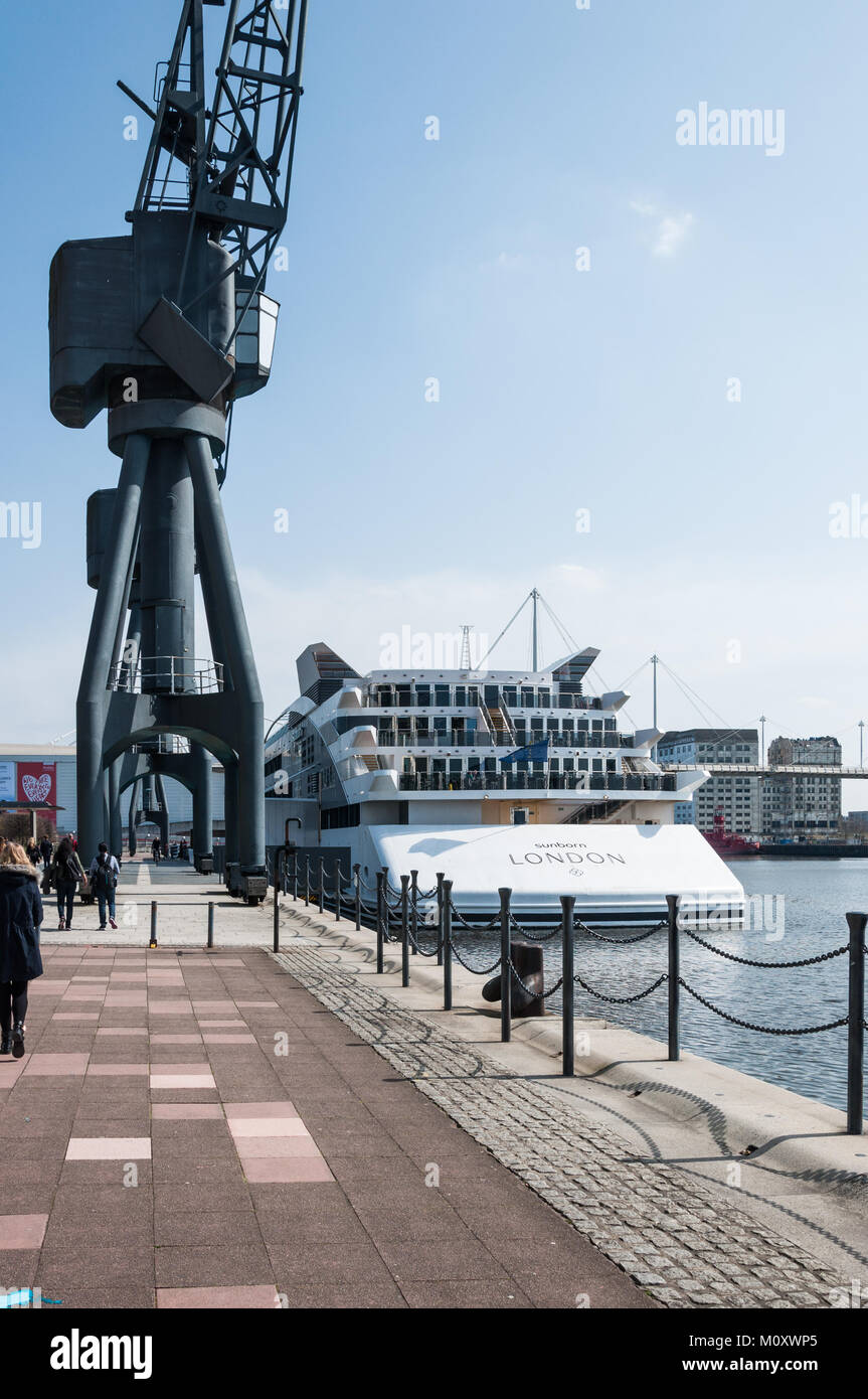 Royal victoria dock london sunborn hi-res stock photography and images ...