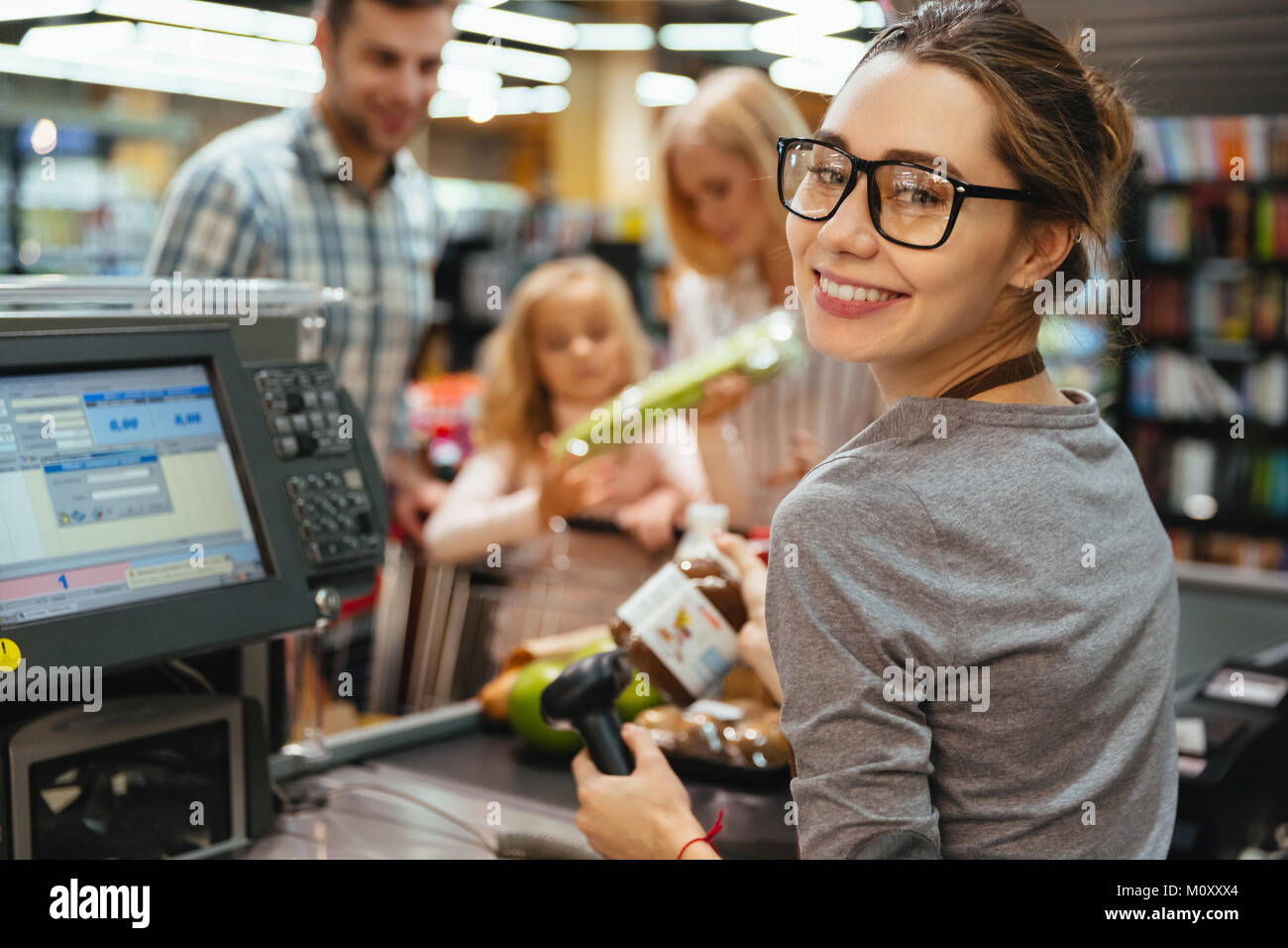 Girl working supermarket hi-res stock photography and images - Alamy
