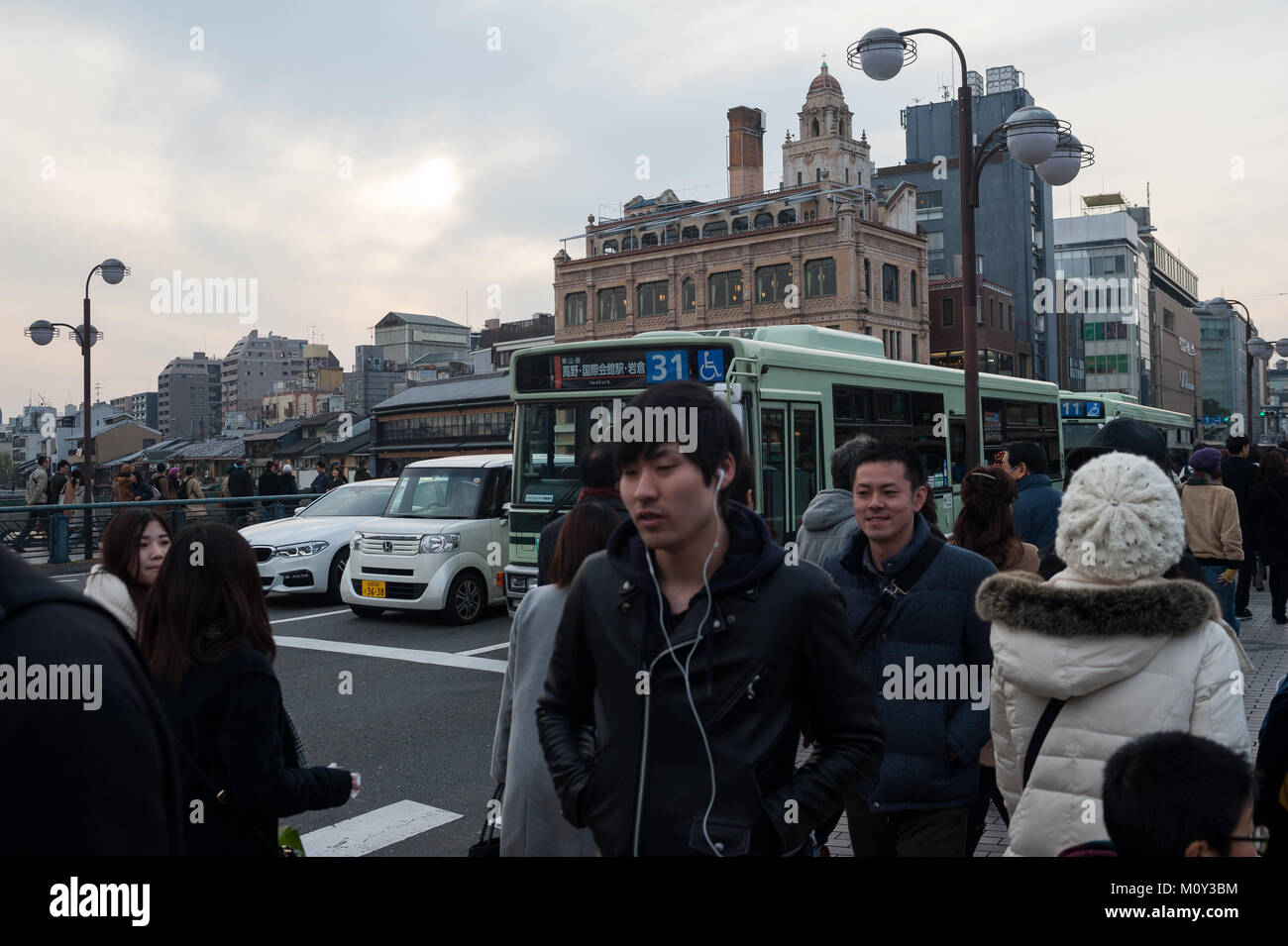 23.12.2017, Kyoto, Japan, Asia - Pedestrians are seen crossing the ...