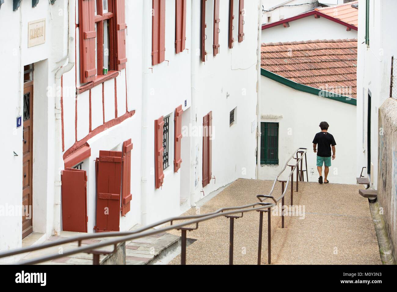 France,Pyrenees Atlantiques,Pays Basque,Ciboure,traditional houses of ...
