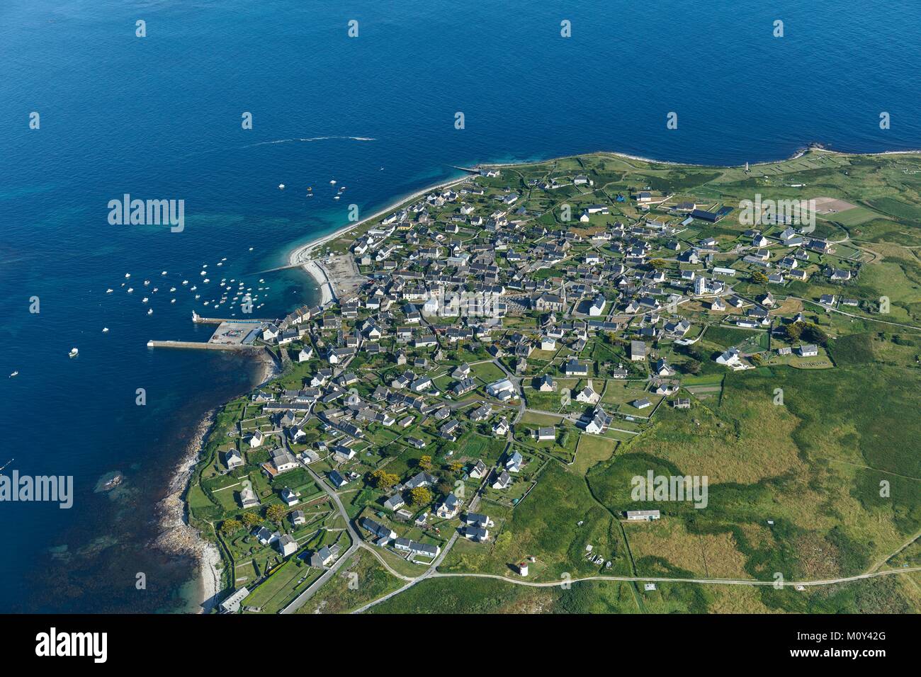 France,Finistere,Le Conquet,Molene archipelago,Molene,the village and ...