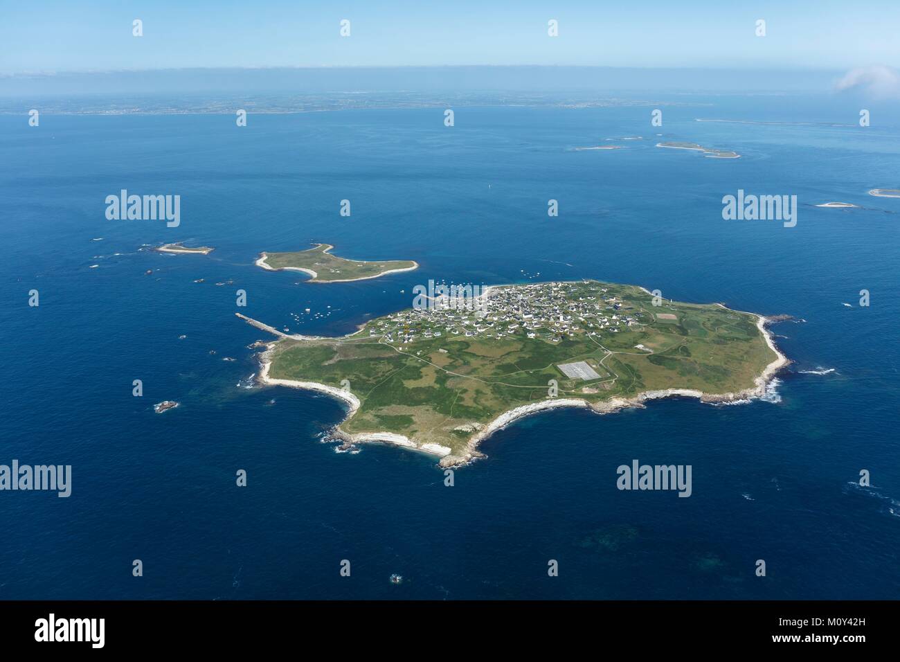 France,Finistere,Le Conquet,Molene archipelago,Molene and Ledenez Vraz ...
