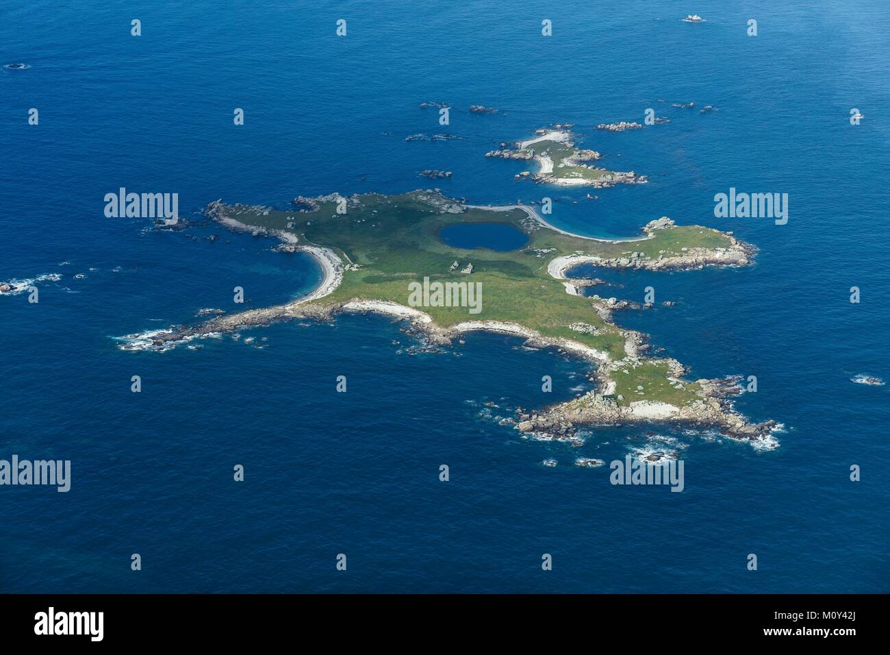 Molene brittany hi-res stock photography and images - Alamy