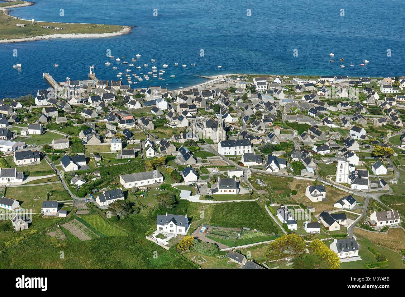 France,Finistere,Le Conquet,Molene archipelago,Molene,the village and ...