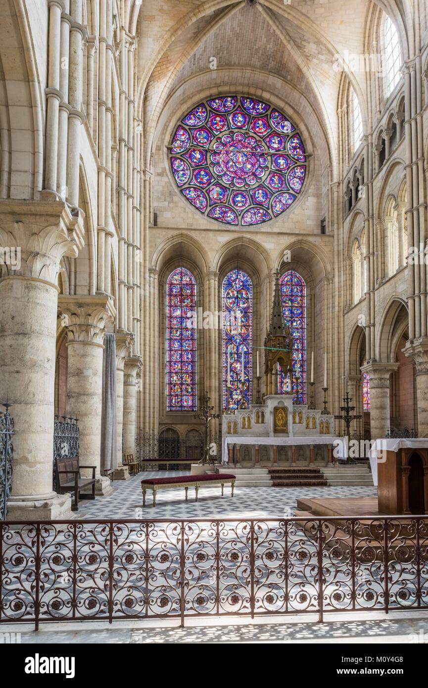 Laon Cathedral Architecture