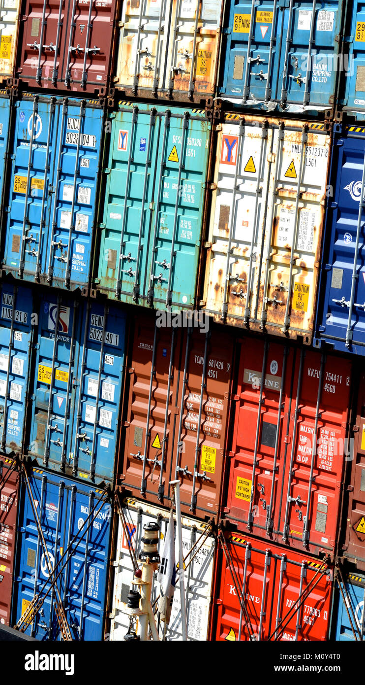 containers on ship Colon Panama Stock Photo - Alamy