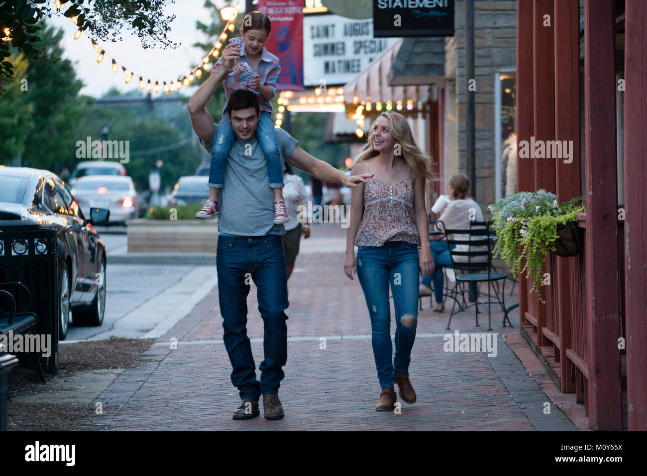 FOREVER MY GIRL, from top: Abby Ryder Fortson, Alex Roe, Jessica Rothe ...