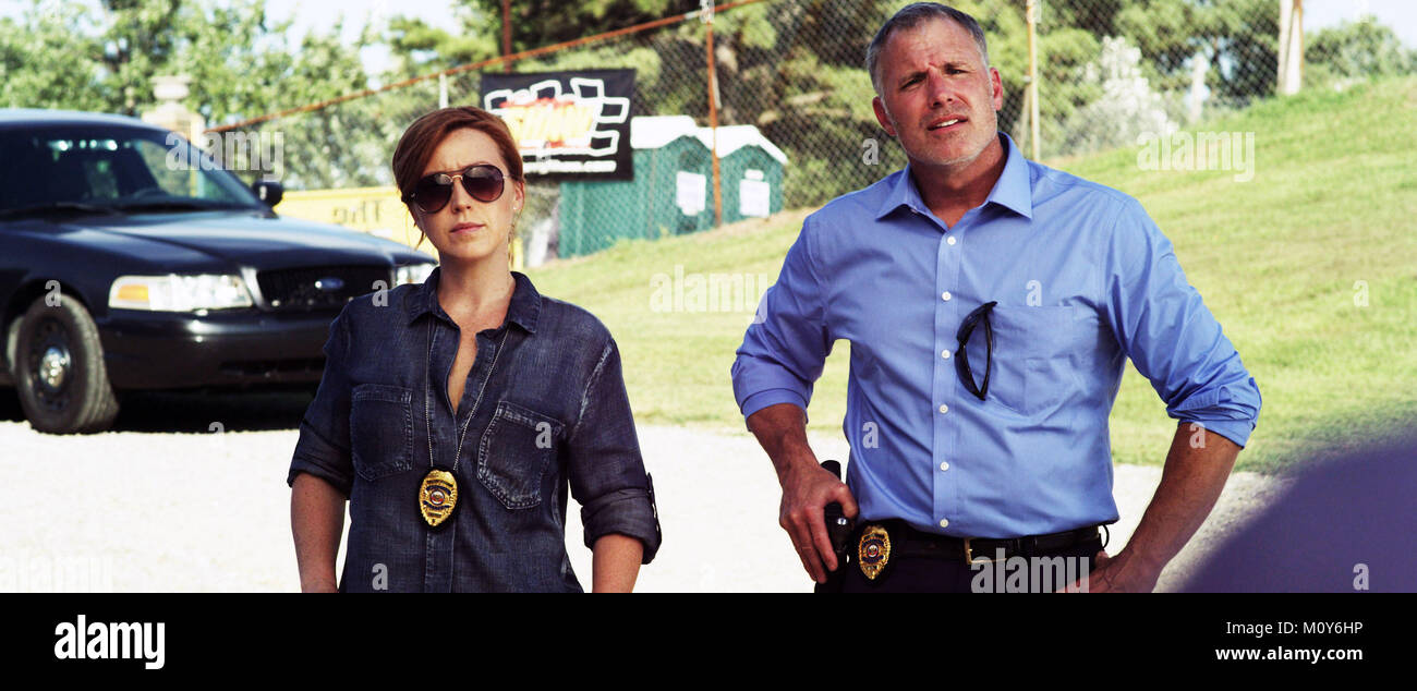 RIDGE RUNNERS, from left: Jennica Schwartzman, Austin Haley, 2018 ...