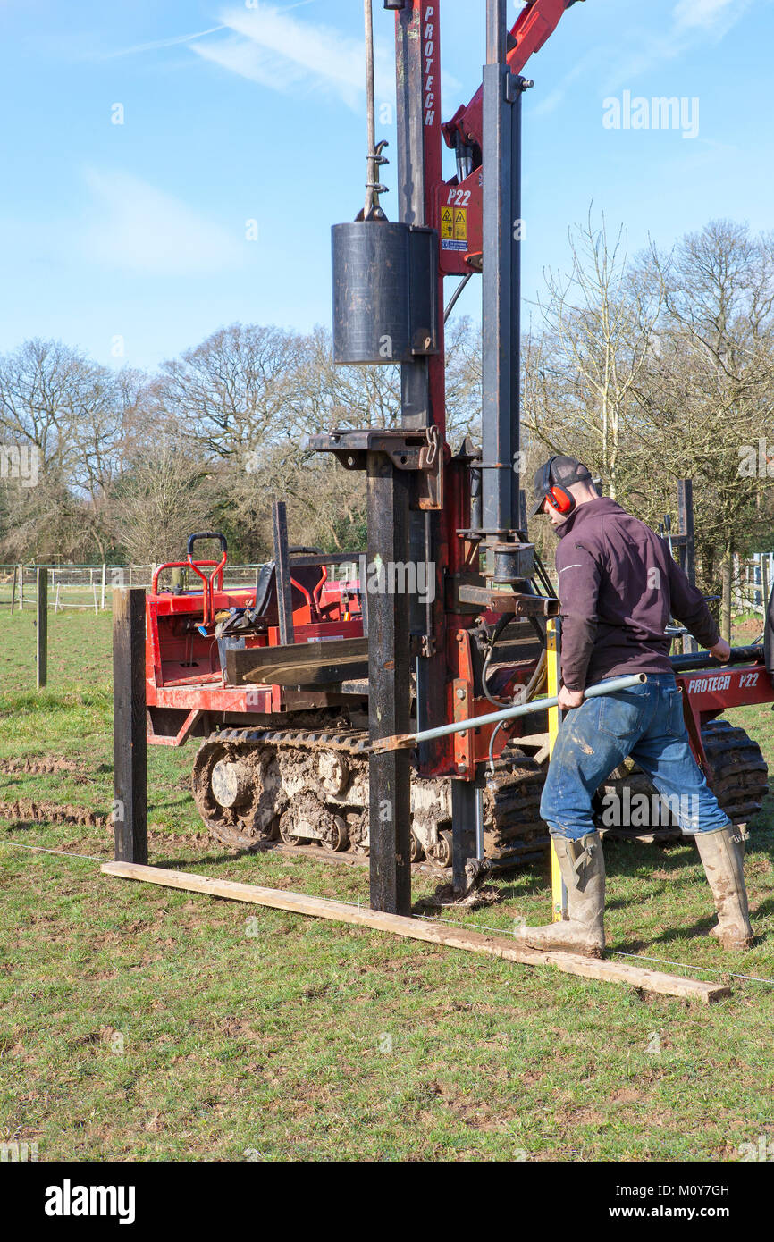 Post ramming machine hi-res stock photography and images - Alamy