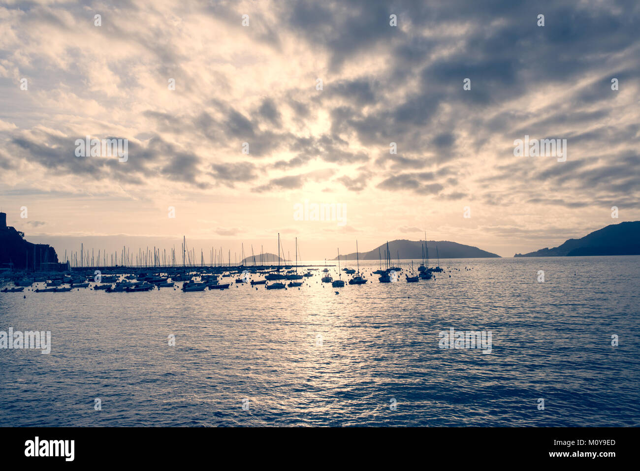Retro effect summer sunset beautiful hi-res stock photography and ...
