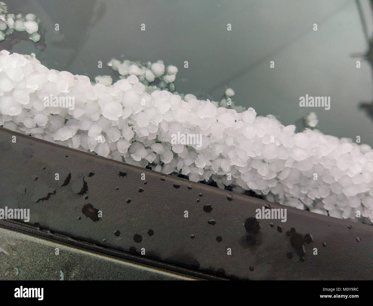 Hail stones hi-res stock photography and images - Alamy