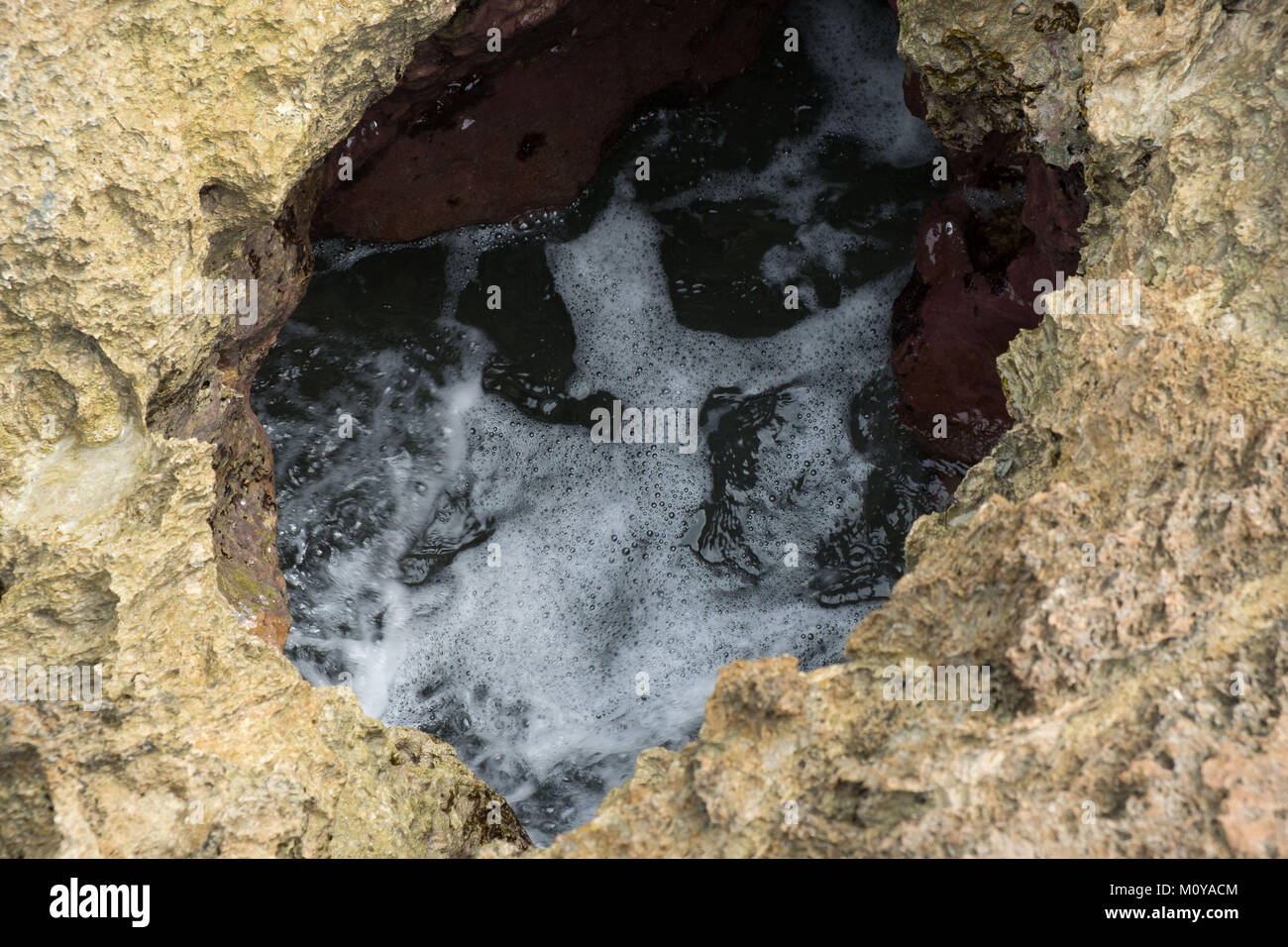 Hawaii wave lava hi-res stock photography and images - Alamy