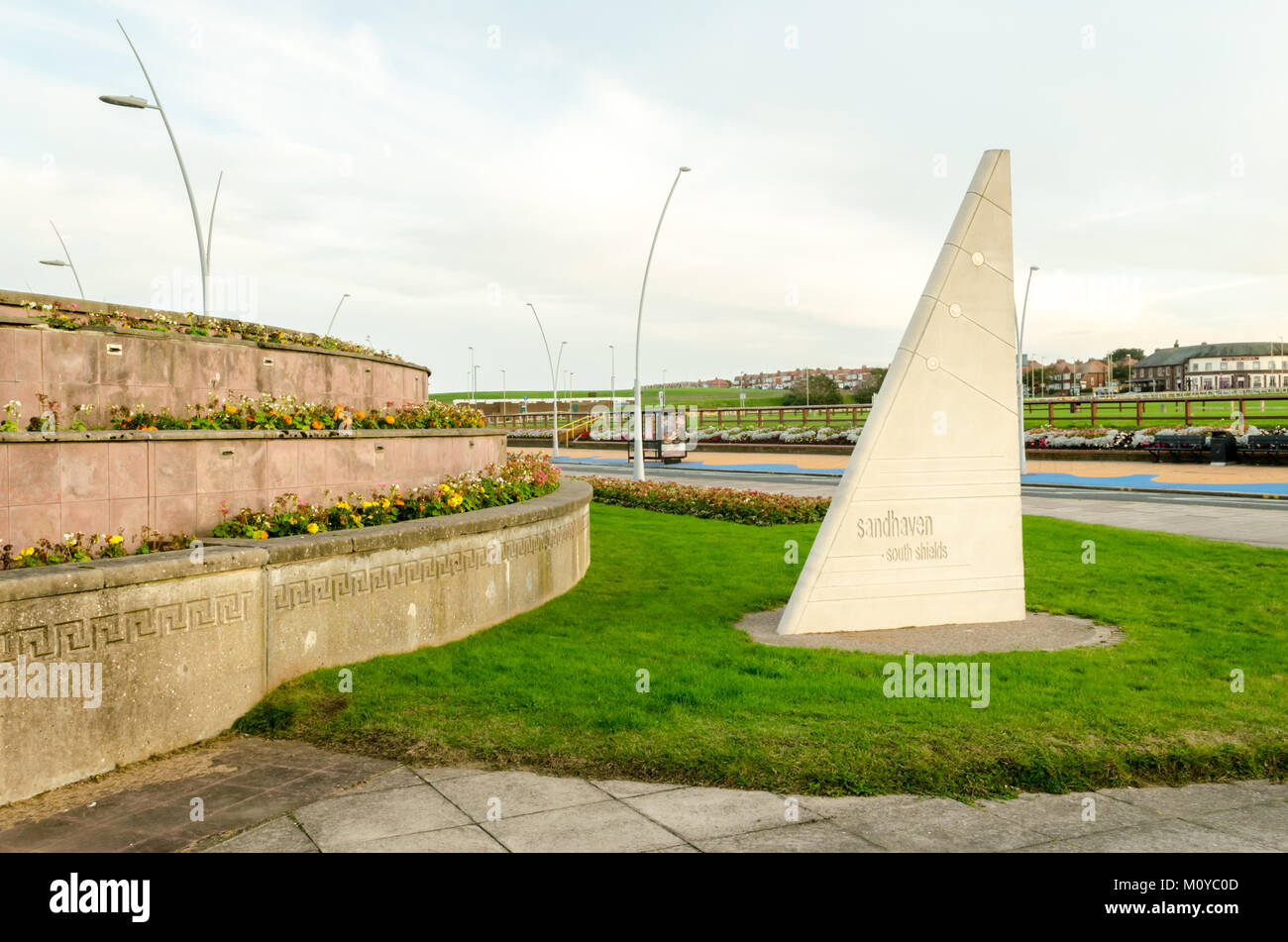 South shields sculpted sign hi-res stock photography and images - Alamy