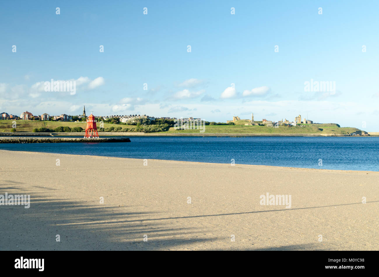 Littlehaven Beach and the Herd Groyne Lighthouse Stock Photo - Alamy