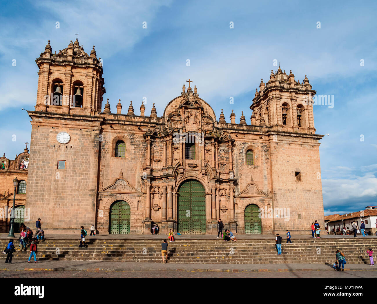 Cusco cathedral hi-res stock photography and images - Alamy