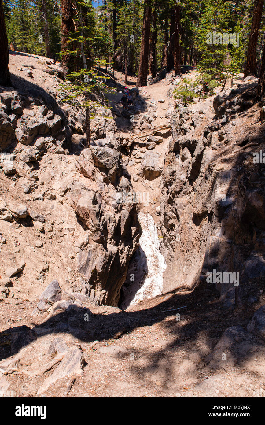 Earthquake fault nevada hi-res stock photography and images - Alamy