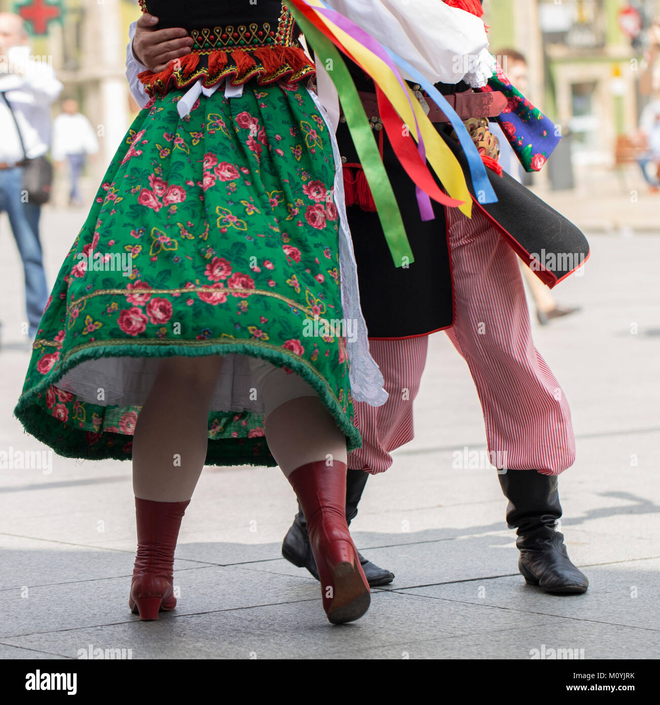 Polish folk dance group with traditional costume Stock Photo - Alamy