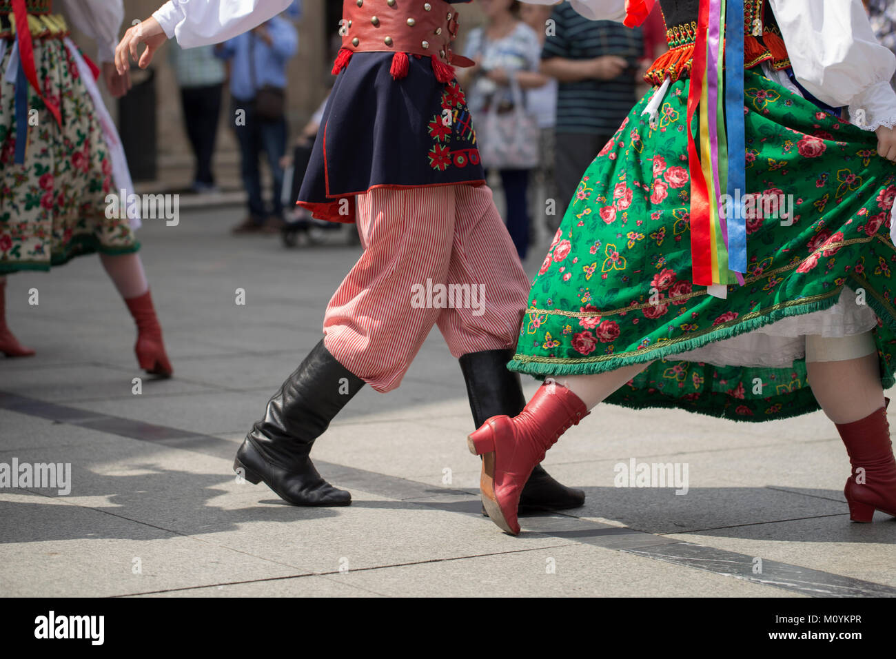 Polish folk dance group with traditional costume Stock Photo - Alamy