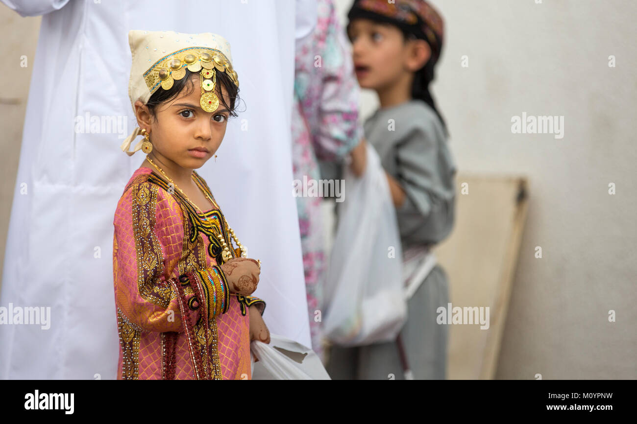 Beautiful omani girl hi-res stock photography and images - Alamy