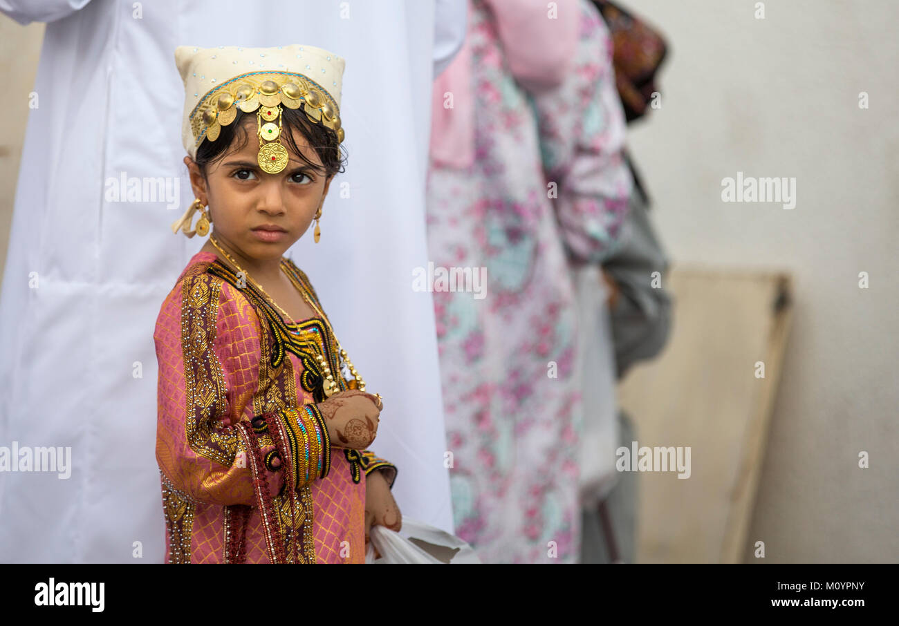 Beautiful omani girl hi-res stock photography and images - Alamy