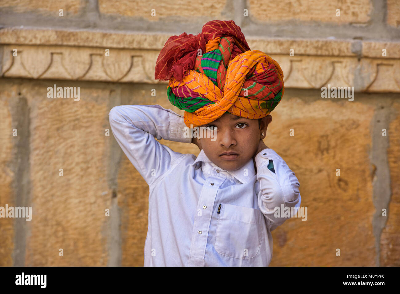 Young boy with turban, Jaisalmer, Rajasthan, India Stock Photo - Alamy